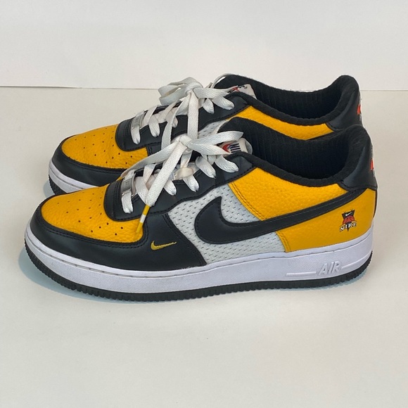 Nike | Shoes | Nike Air Force Low Gs University Gold Black Mesh ...
